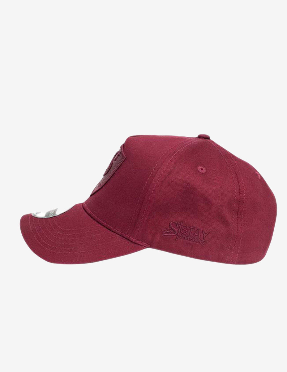 Premium Snapback - Red | Stay Shredded | Guru Muscle